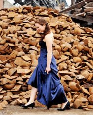 Lia Andres (Soprano) - Short Biography